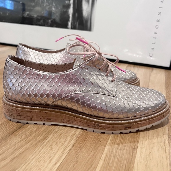 Pertini | Shoes | Pertini Made In Spain Luxury Rose Gold Metallic ...